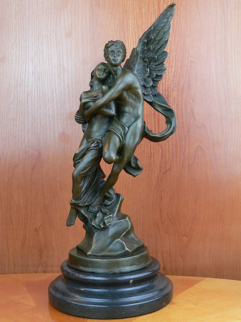 Figura rzeźba z brązu Kupidyn Amor i Psyche młodzi. Eros / Miłość ...