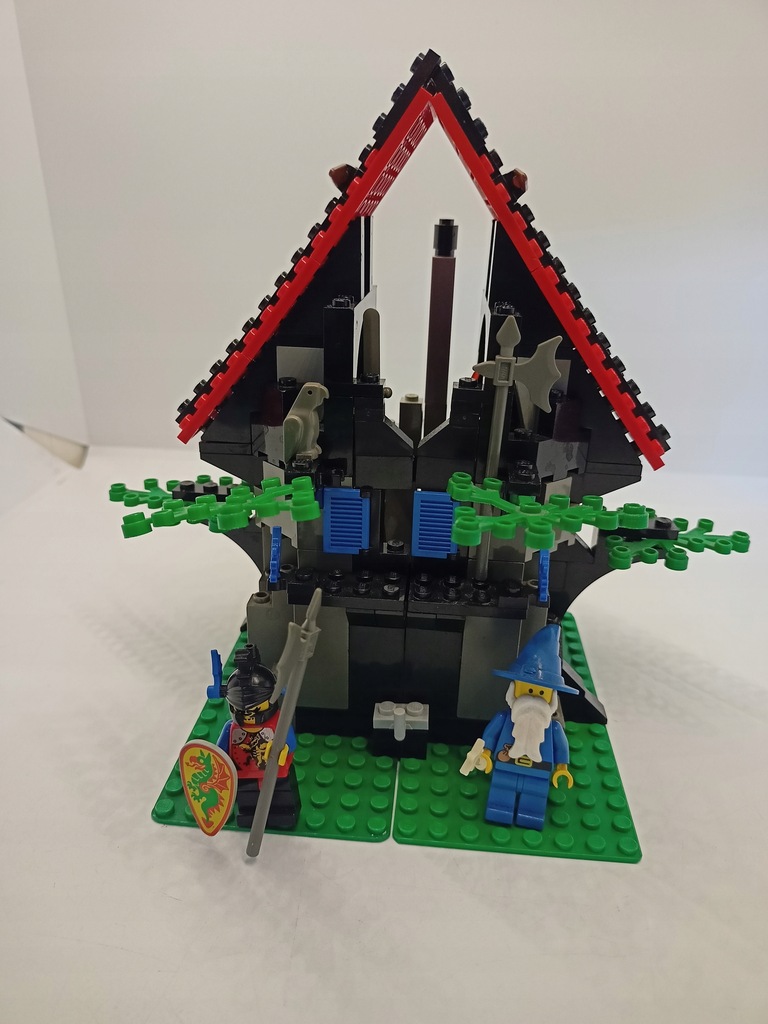 Купить LEGO Castle Majisto's Magical Workshop 6048 кубиков: отзывы ...