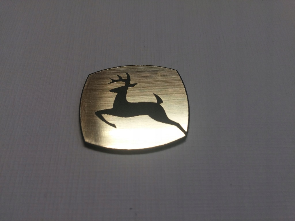 JOHN DEERE naklejka emblemat 30 x 30 mm *ZŁOTA - 9211394857 - oficjalne ...