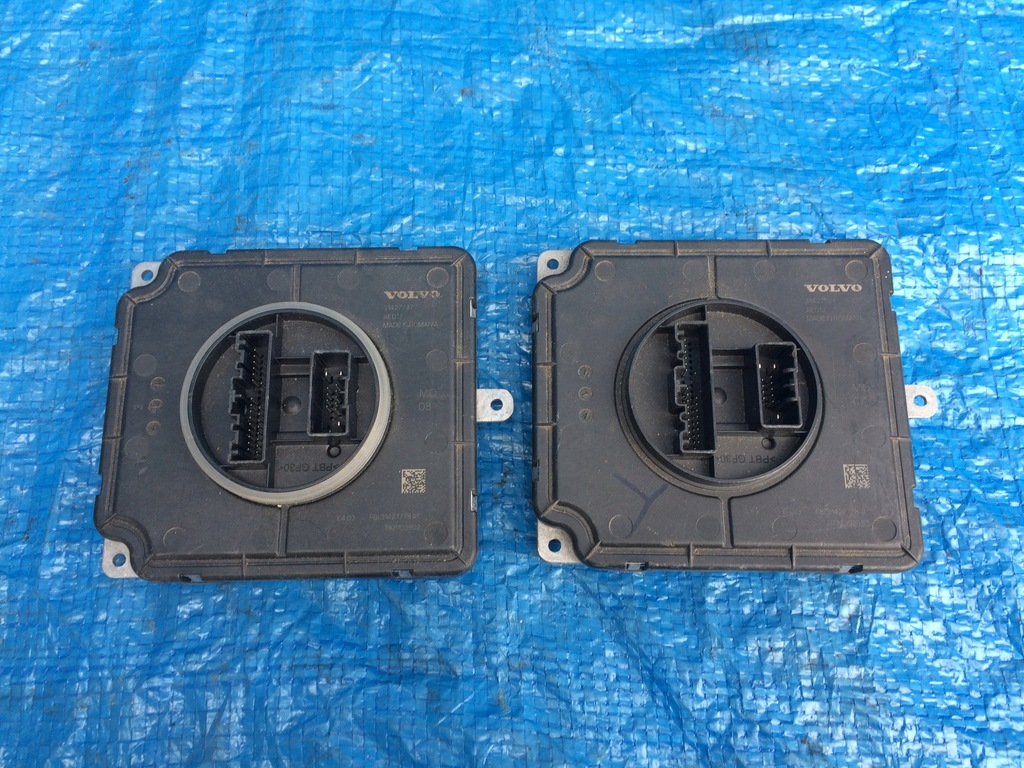 VOLVO PRZETWORNICA MODUŁ LAMPY 31427787 - 13023354972 - oficjalne ...