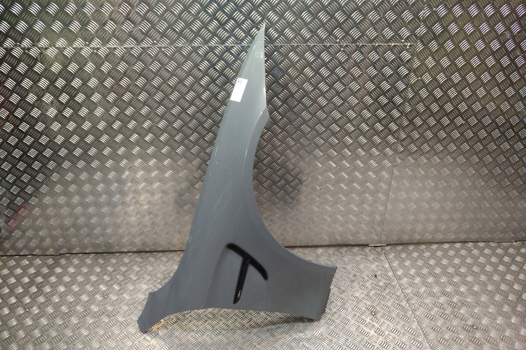 BMW F82 F83 M4 CS GTS BŁOTNIK PRAWY - 11476225466 - oficjalne archiwum ...