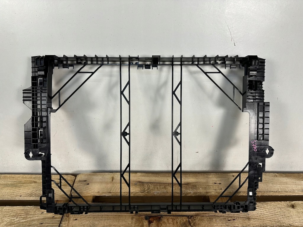 PAS RAMKA OBUDOWA CHLODNICY PRZÓD VOLVO XC60 II V60 S60 III V90 ...