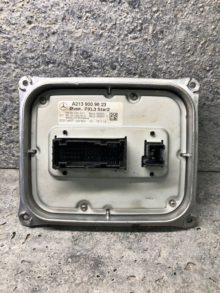 PRZETWORNICA MODUŁ LED MERCEDES W213 A2139009623 - 12621452783 ...