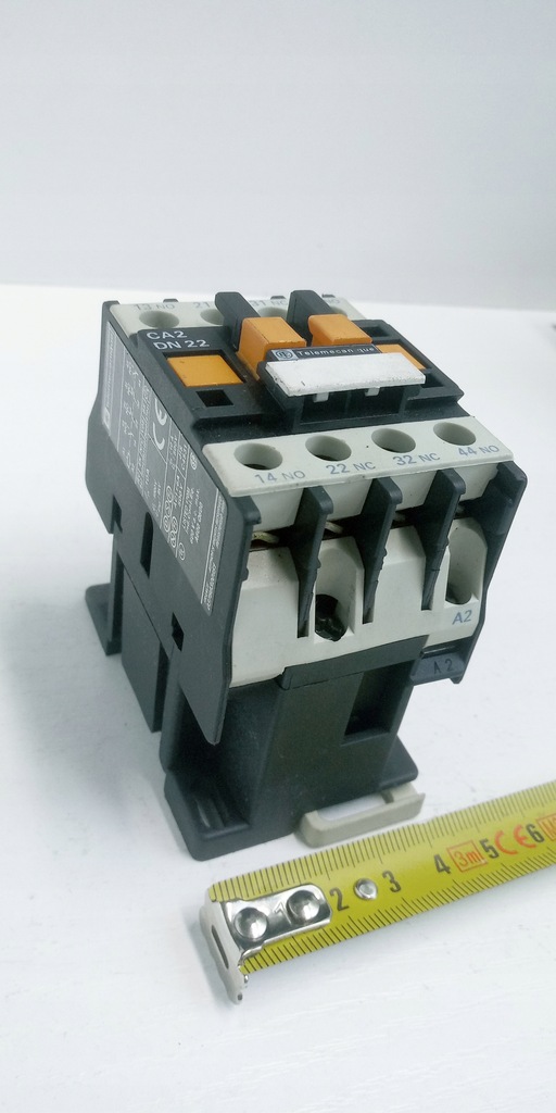 Przekaźnik CA2DN22 Telemecanique 380V - 400V 10A - 11845979493 ...