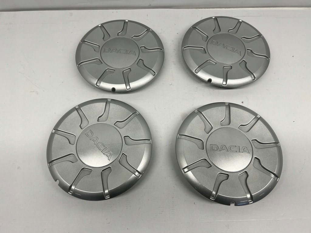 Logan III kołpak znaczek 8200895958 8200789769 - 12263098043 ...