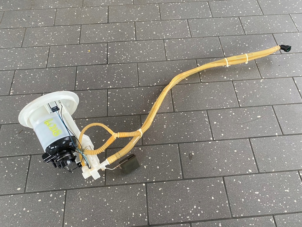 PŁYWAK PALIWA MERCEDES CLS W218 6.3 AMG POMPA - 15303975717 - oficjalne ...