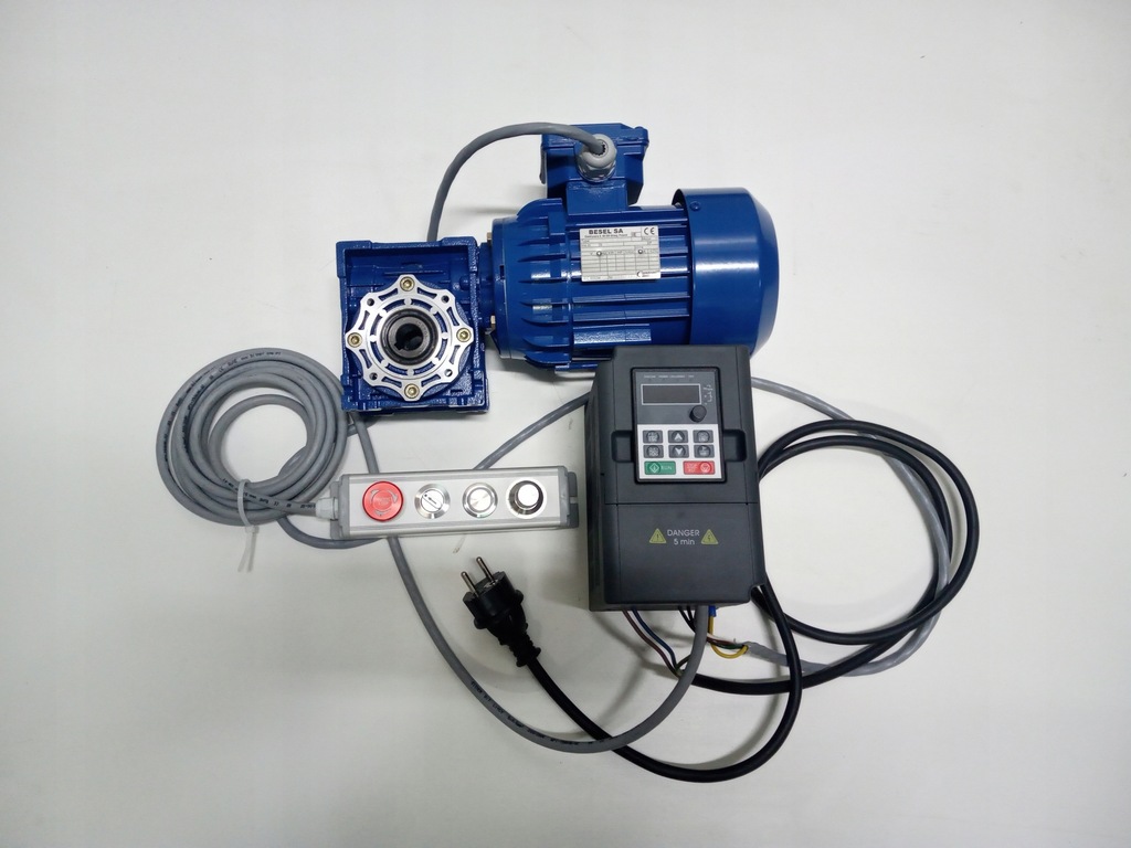 Silnik BESEL 0,25kW 1400obr 400V SKh 71-4A2 B14/2 - 13775540234 - oficjalne archiwum Allegro