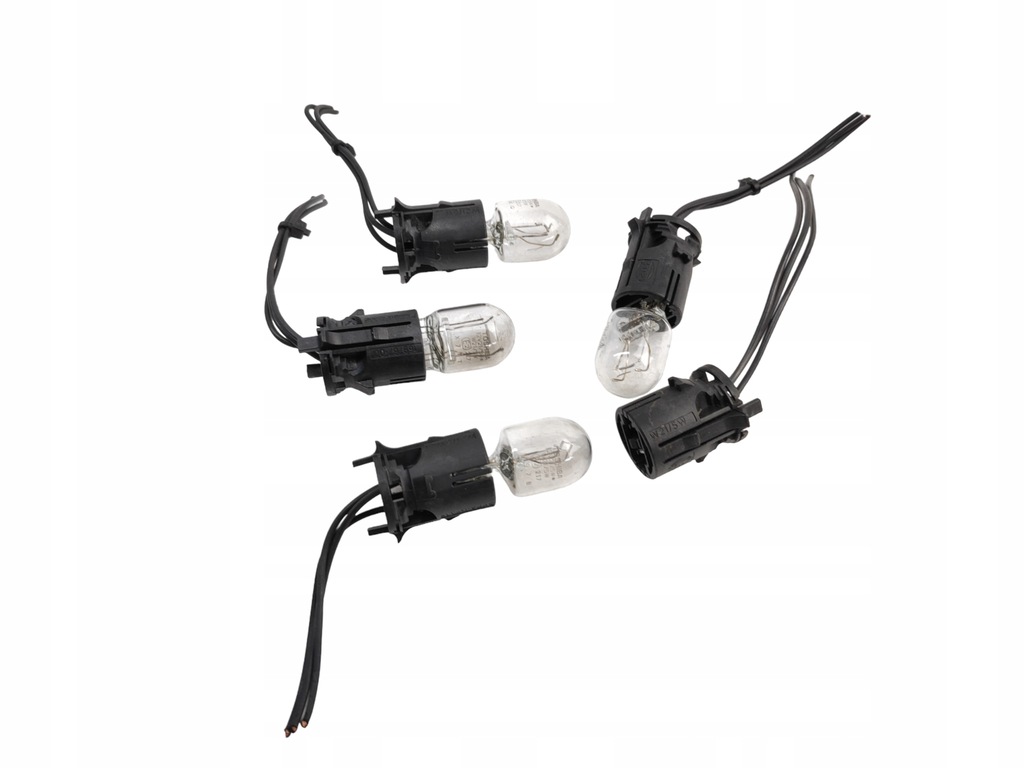 VW AUDI SKODA SEAT OPRAWKA ŻARÓWKI W21/5W LAMPY - 13565784711 ...