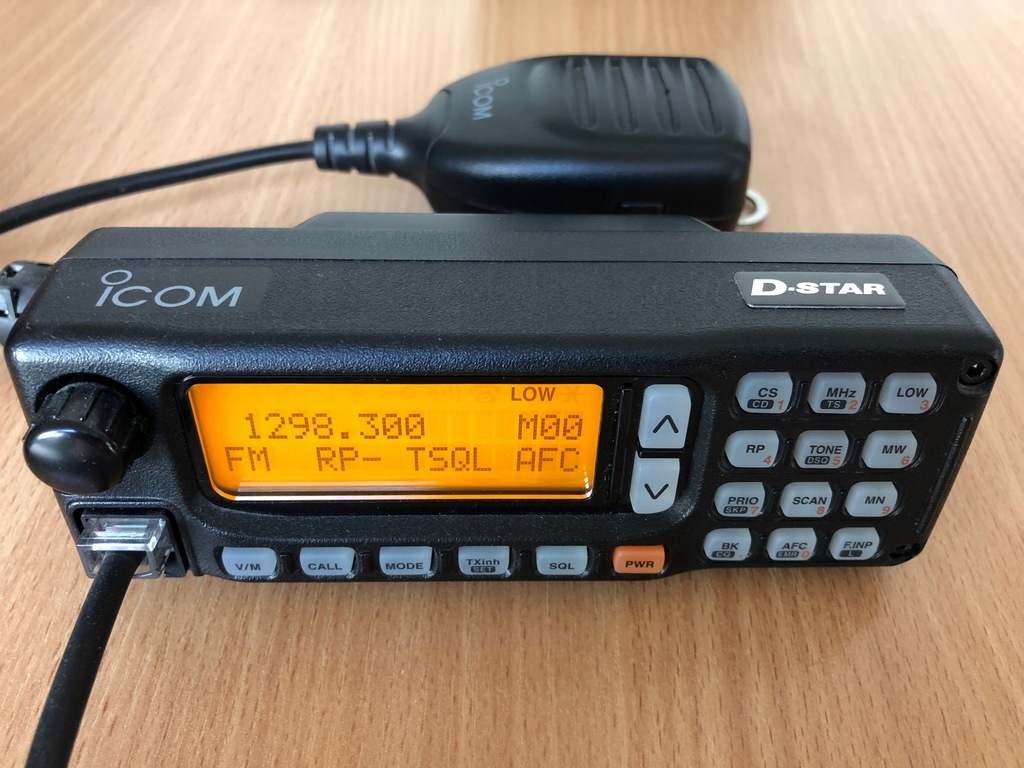 Icom ID-1 1,2 GHz FM/DSTAR stan idealny FABRYCZNY - 8765223827 ...