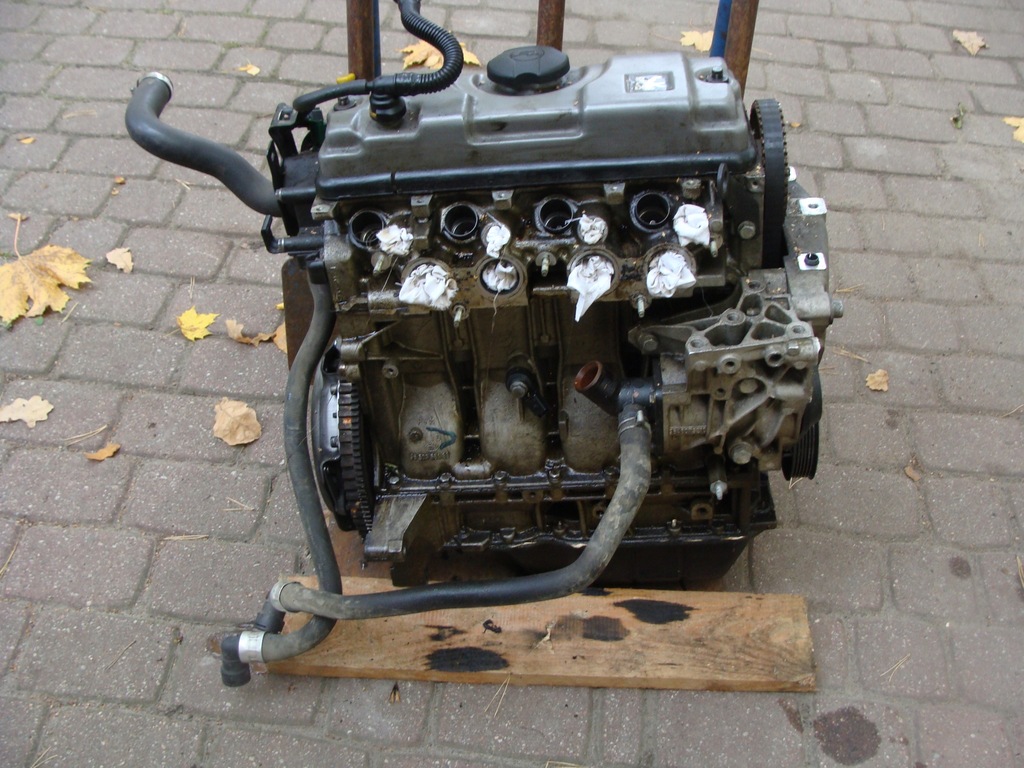 SILNIK PEUGEOT 1007 1.4 8V 73KM 54KW TU3JP KFV - 12742282076 ...