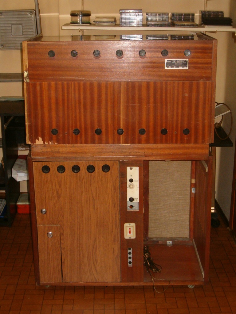 Szafa grająca M 123 Unitra Fonica automat muzyczny - 12706127242 ...