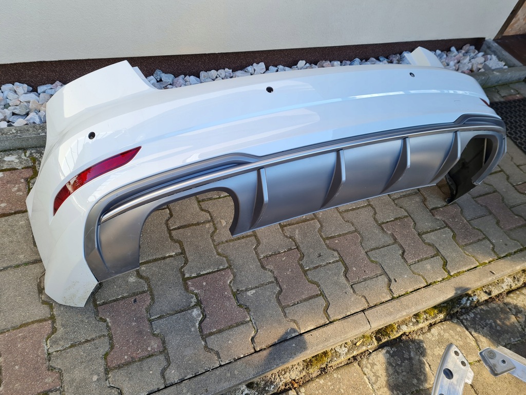Zderzak tyl Audi A3 S3 8V5 sedan lift - 11889966421 - oficjalne archiwum Allegro