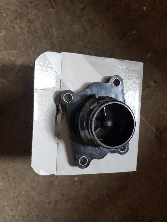 obudowa termostatu króciec BMW 11517805191 nowy - 7437326282 ...