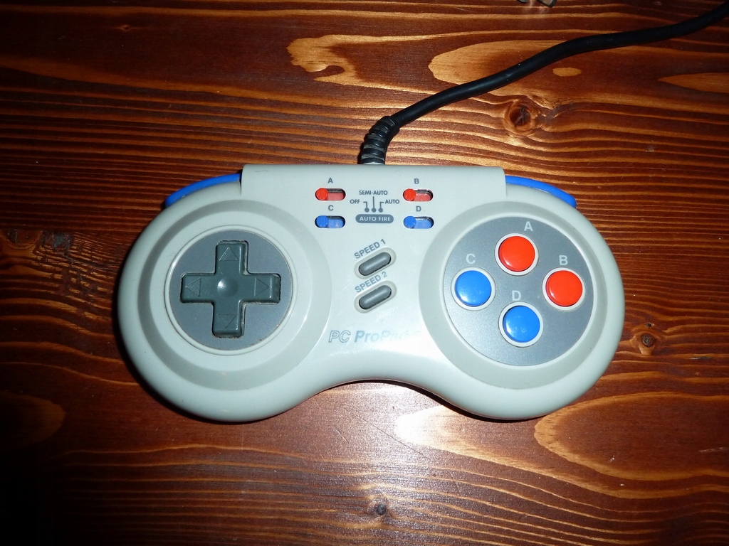 RETRO GAMEPAD/JOYSTICK PC - PC PROPAD 6 - GAMEPORT - 10770546825 ...