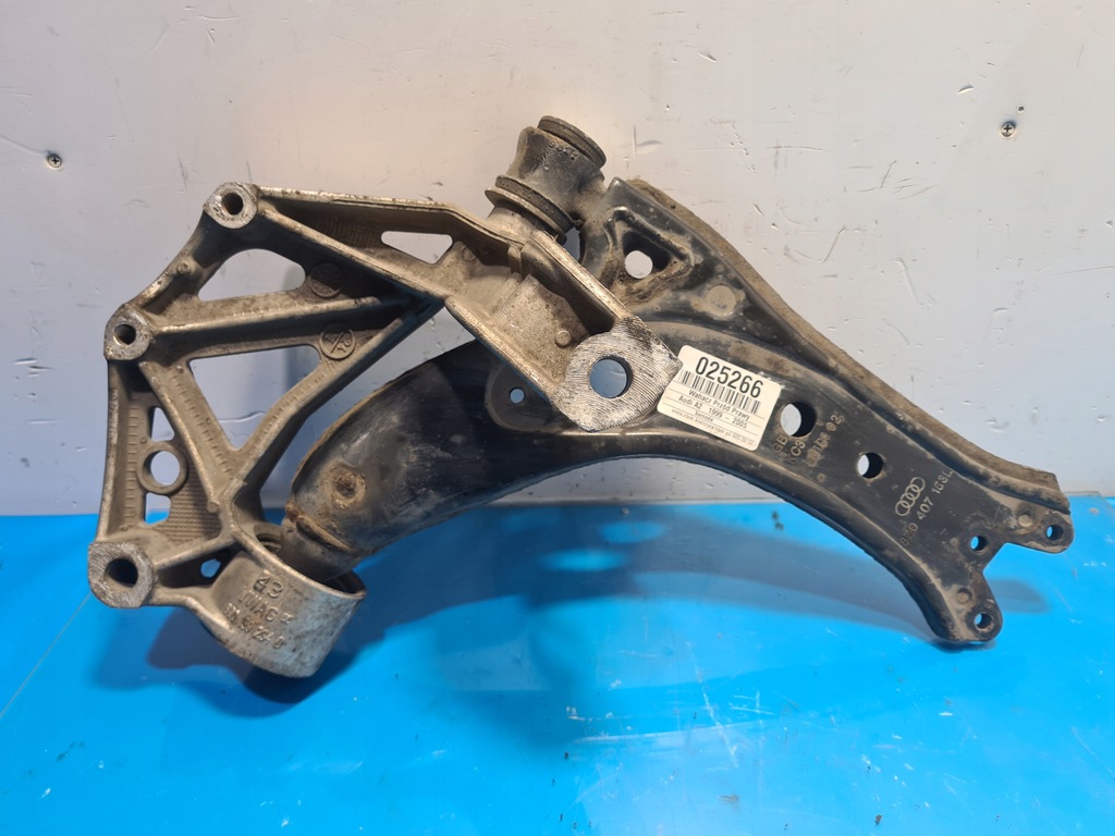 WAHACZ PRZÓD PRAWY AUDI A2 8Z0407153L 6Q0199294D - 13015255755 ...