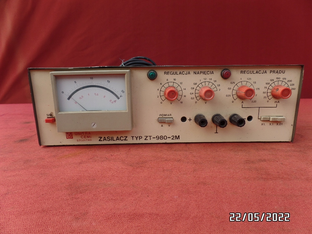 zasilacz regulowany UNITRA CEMI ZT 980 - 2M sprawn - 12200201243 ...