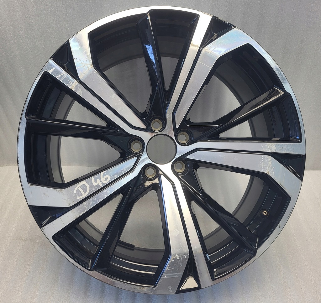 VOLVO XC60 V90 S90 XC90 II R-DESIGN 8,5x21 ET49,5 5x108 32271573 ...