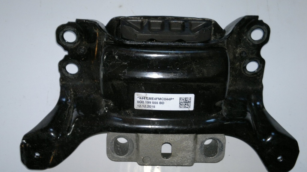 AUDI VW PODUSZKA ŁAPA SILNIKA 5Q0199555BD - 6876389731 - oficjalne ...