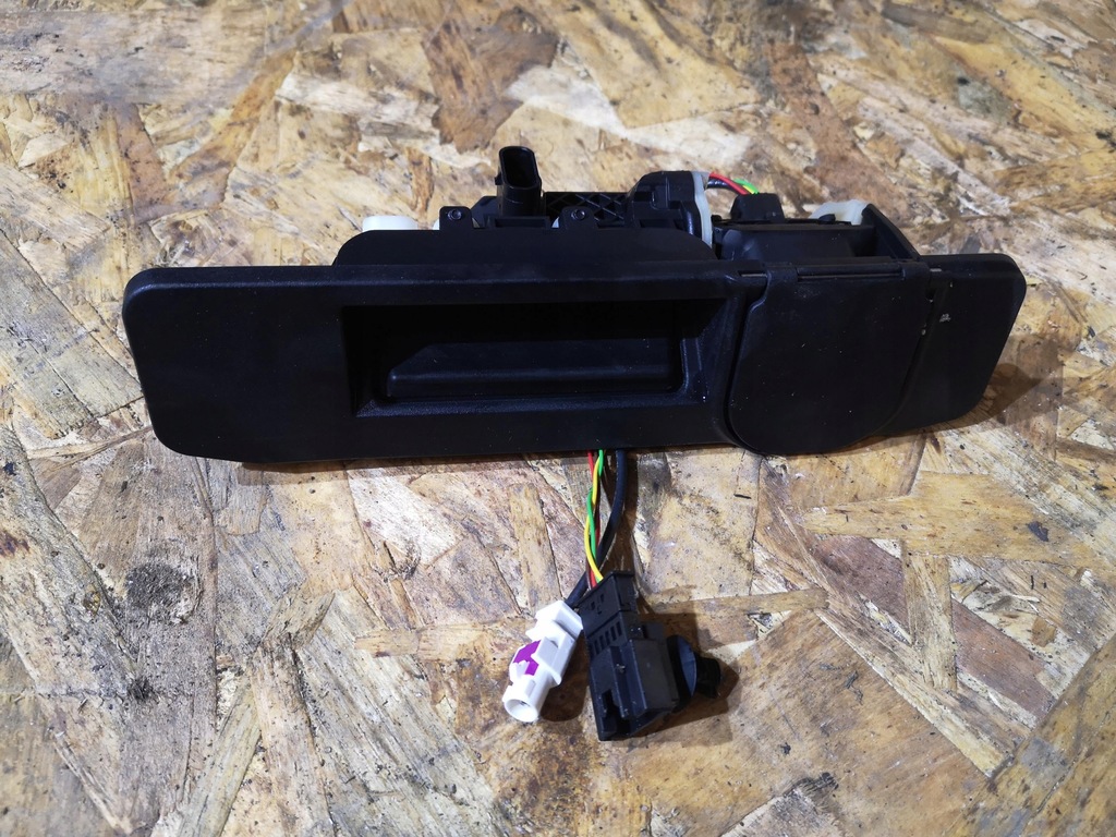 MERCEDES GLA W156 KAMERA COFANIA - 8949130429 - oficjalne archiwum Allegro