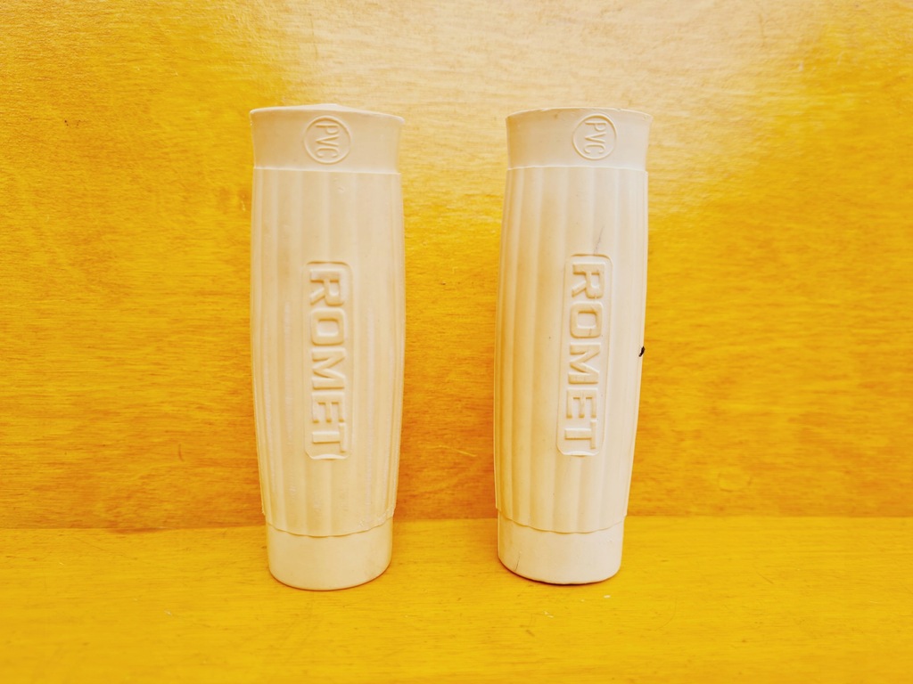 ROWER ROMET WIGRY JUBILAT UNIWERSAL GRIPY GUMY NA KIEROWNICĘ Z PRL ...