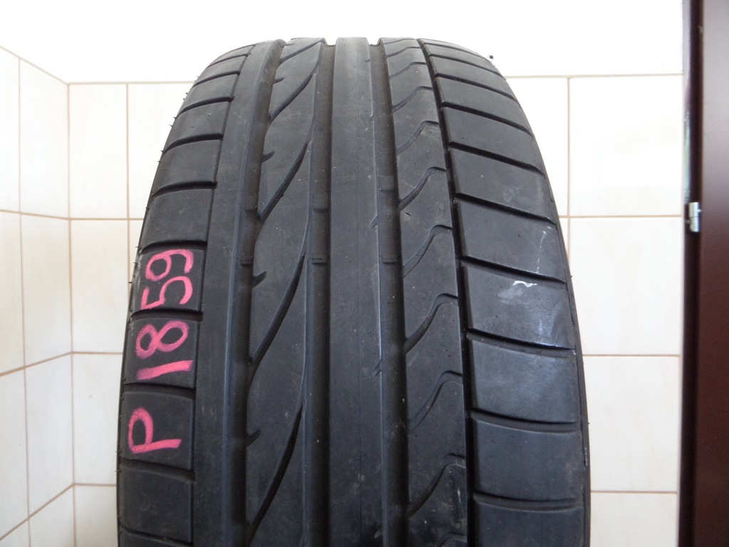 R18 235/45 94W Bridgestone Potenza RE050A - 6930639786 - oficjalne archiwum Allegro