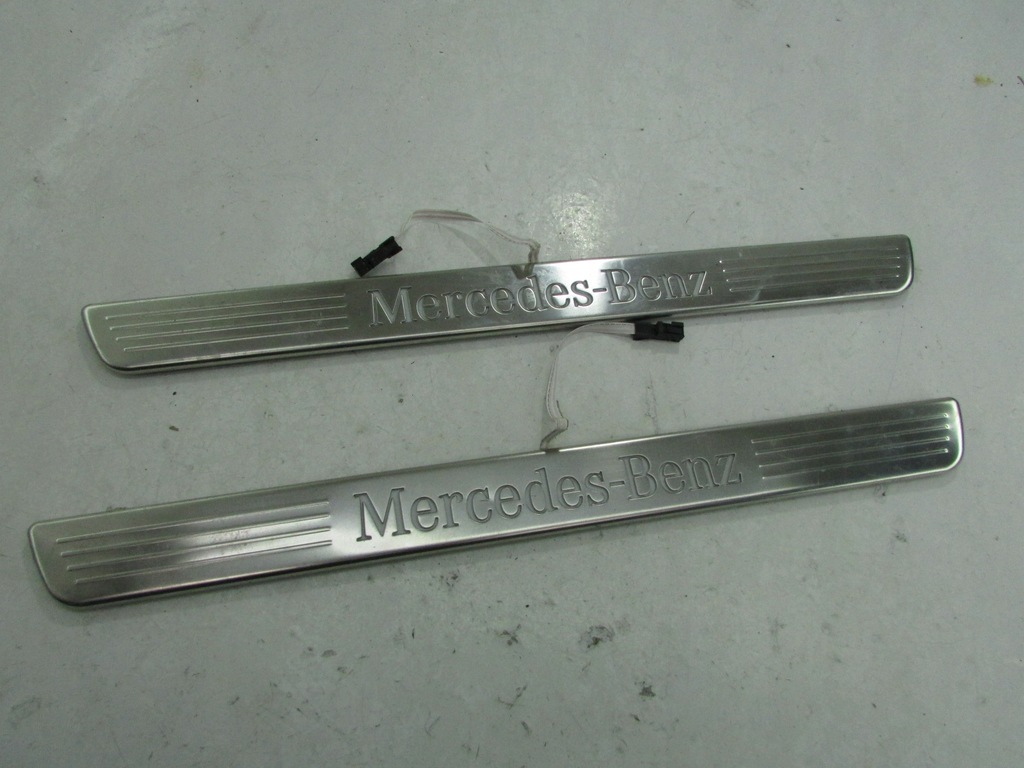 MERCEDES W177 LISTWA LISTWY PROGOWA LED KOMPLET - 13022041280 ...