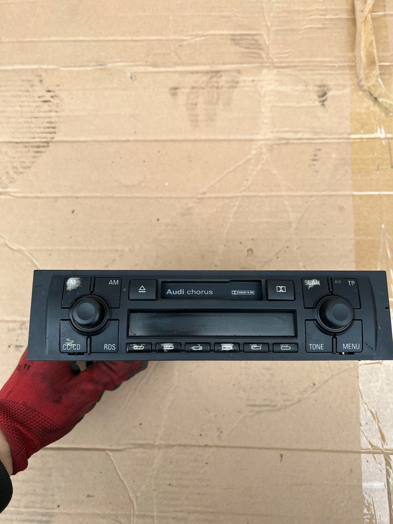 RADIO RADIOODTWARZACZ KASETA AUDI A3 8L 8L0035152B - 11395911834 - oficjalne archiwum Allegro