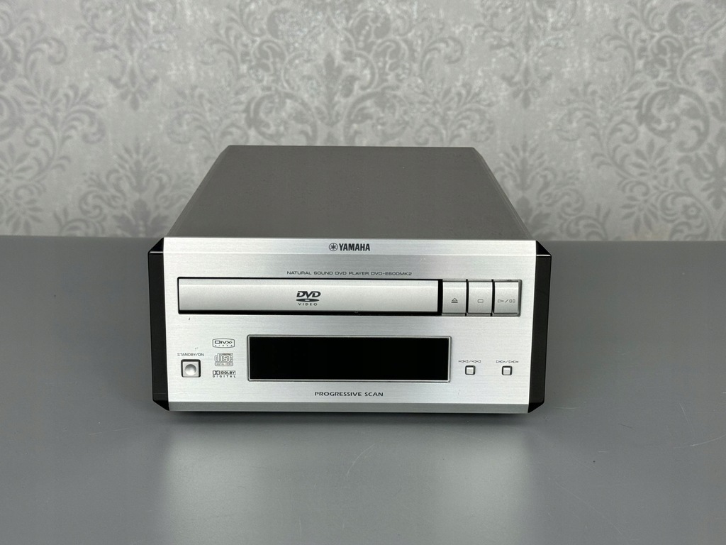 Odtwarzacz DVD/CD Yamaha PianoCraft DVD-E600Mk2 + pilot - 17497339729 - oficjalne archiwum Allegro