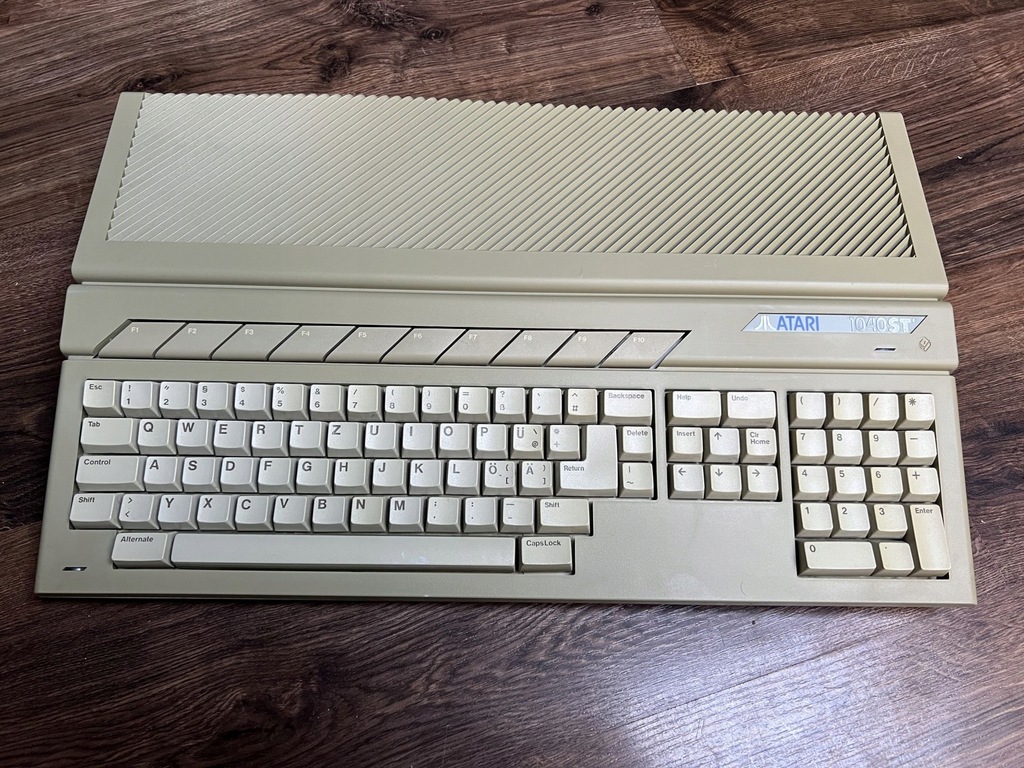 Komputer Atari 1040 STE - 12935228570 - oficjalne archiwum Allegro