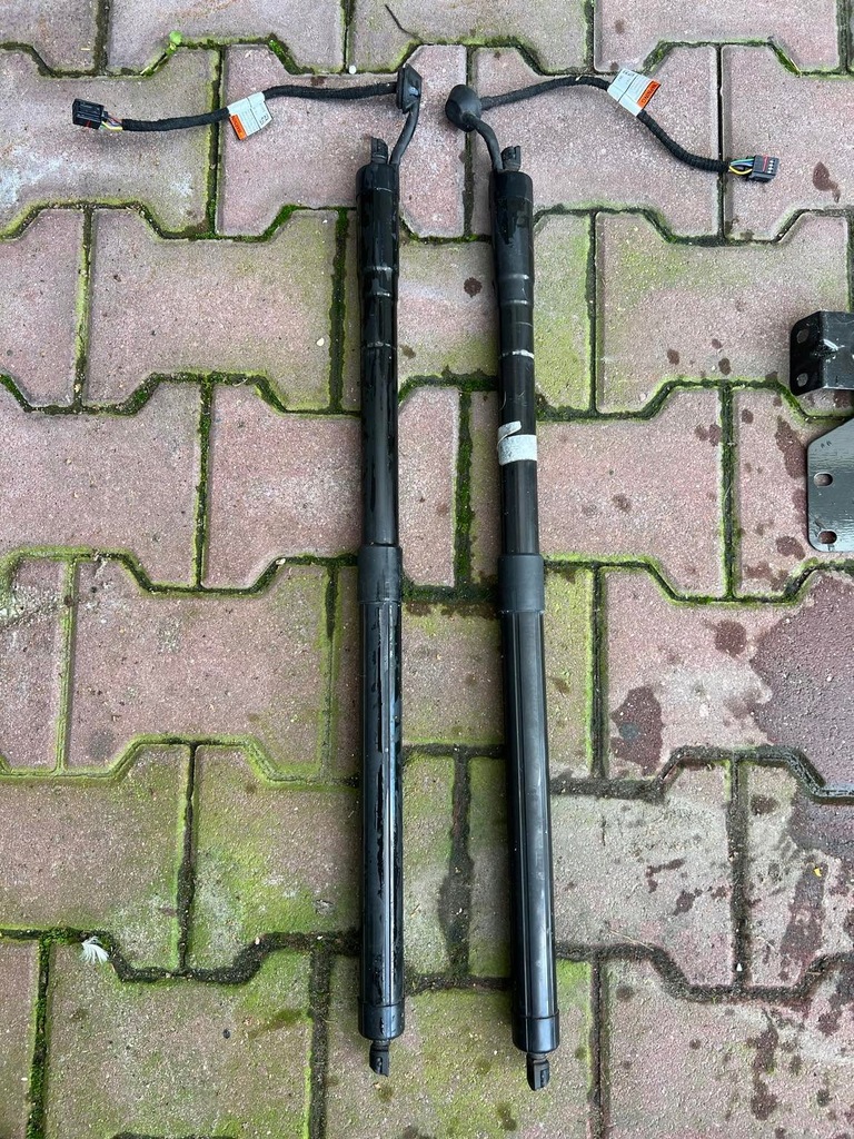 Siłownik klapy volvo xc60 II 32136006 i inne - 12619547913 - oficjalne ...