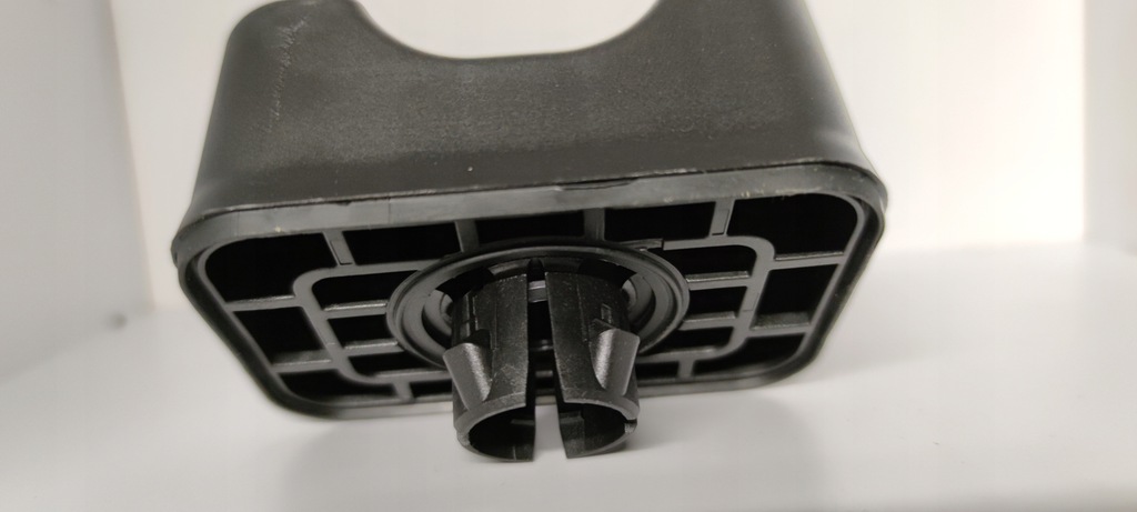 MERCEDES W177 GUMA PROGOWA POD LEWAREK 0005833403 - 11572154828 ...