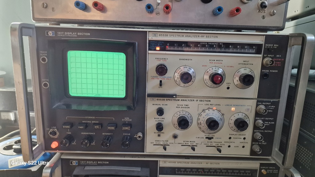 HP 141T DISPLAY + 8553B SPECTRUM ANALYZER + 8552B - 14253733661 ...