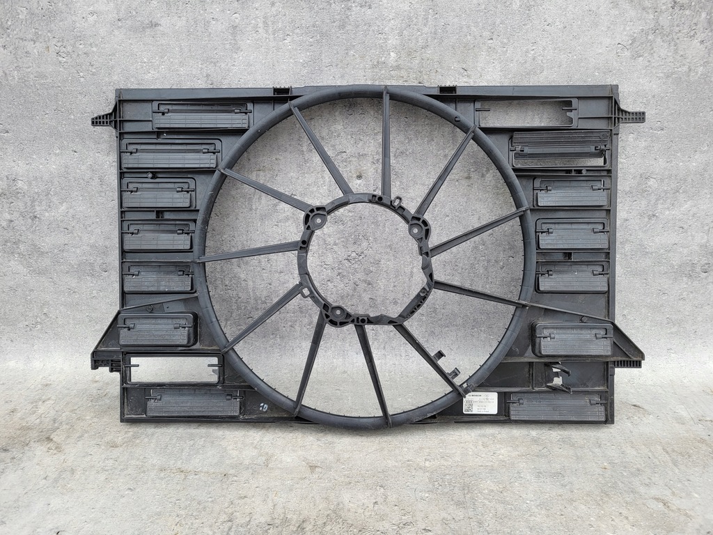 AUDI A4 B9 A5 OBUDOWA WENTYLATORA 8W0121003B - 13263234092 - oficjalne ...