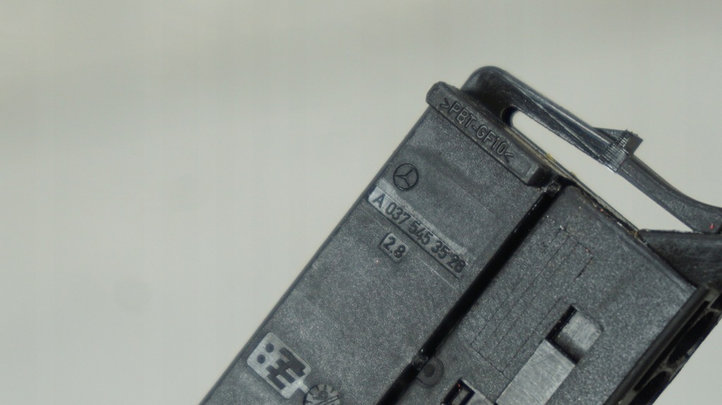 Купить MERCEDES W166 AMG СВЕЧИ ЛАМПЫ КУБ A0375453528: отзывы, фото и ...