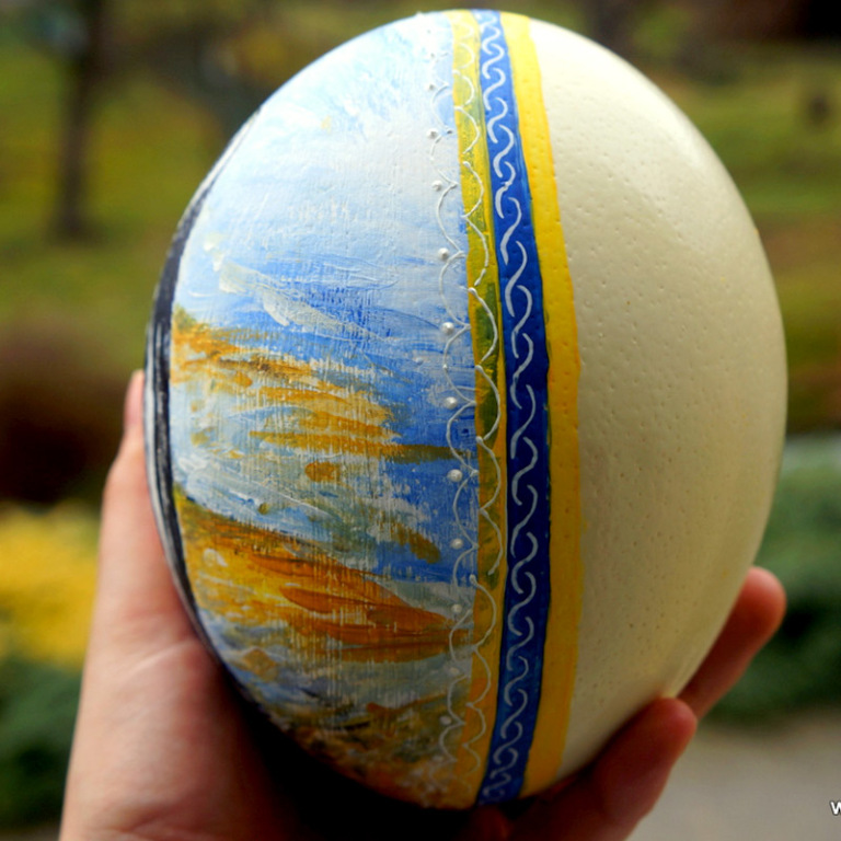 Pisanka z jaja strusia malował Ryszard Glegoła - 2127394540 - oficjalne ...