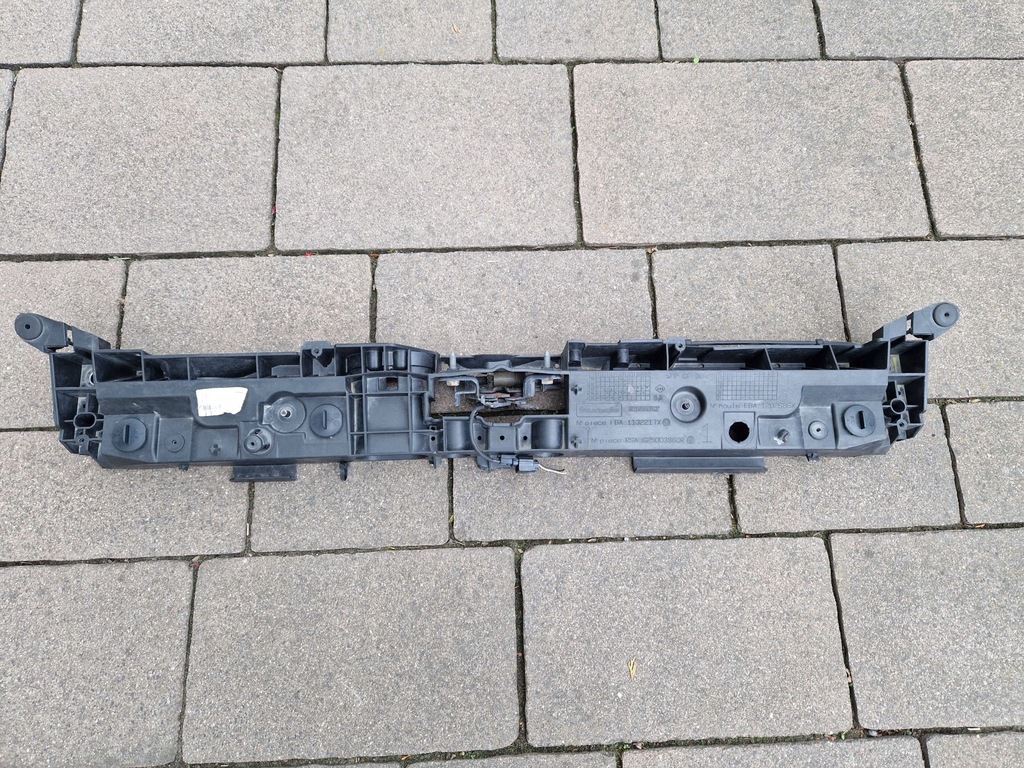 CLIO IV CAPTUR PAS PRZEDNI GÓRNY Z ZAMKIEM 625003860R 12-2019 ...