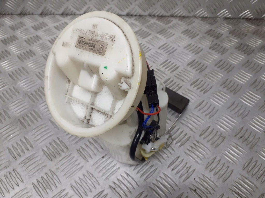 POMPA PALIWA PŁYWAK MERCEDES C-KLASA W203 1.8 - 13854613931 - oficjalne ...