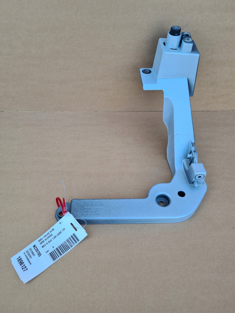 WSPORNIK OKULAR MOCOWANIE BŁOTNIKA XC40 C40 729 - 12697524207 ...