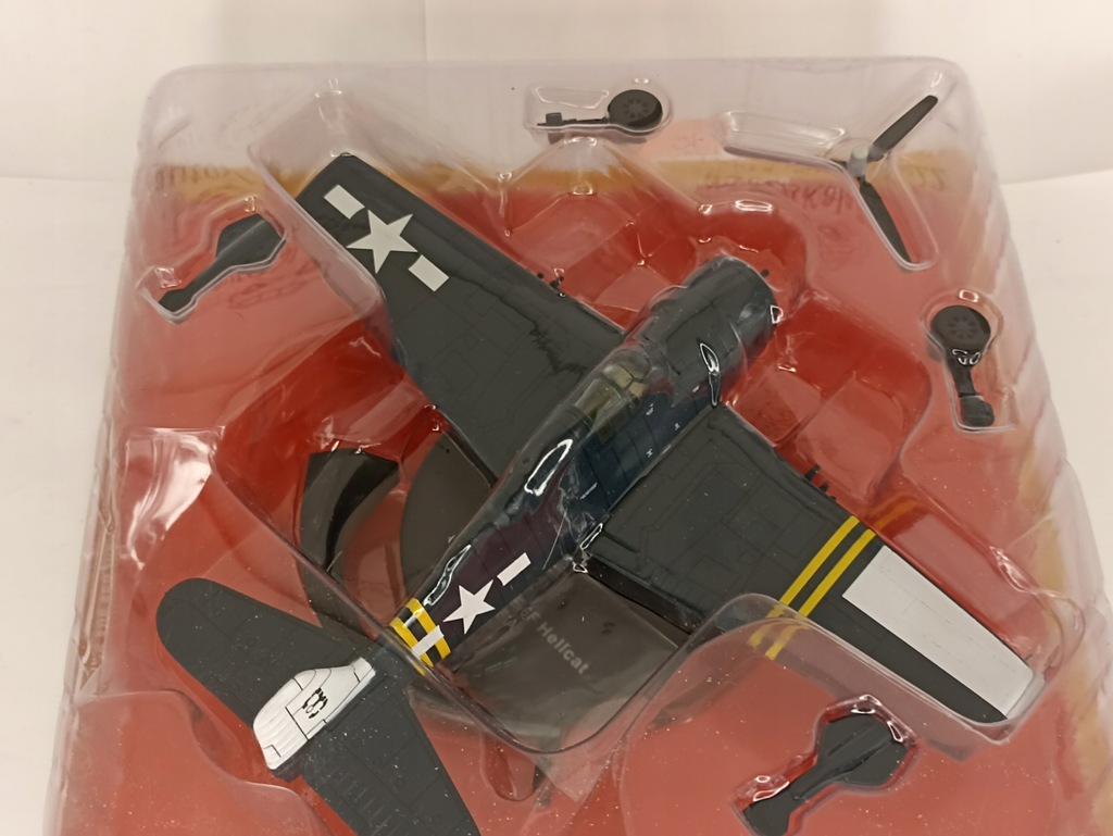 Grumman F6F Hellcat Samolot skala 1:72 K - 13796827615 - oficjalne ...