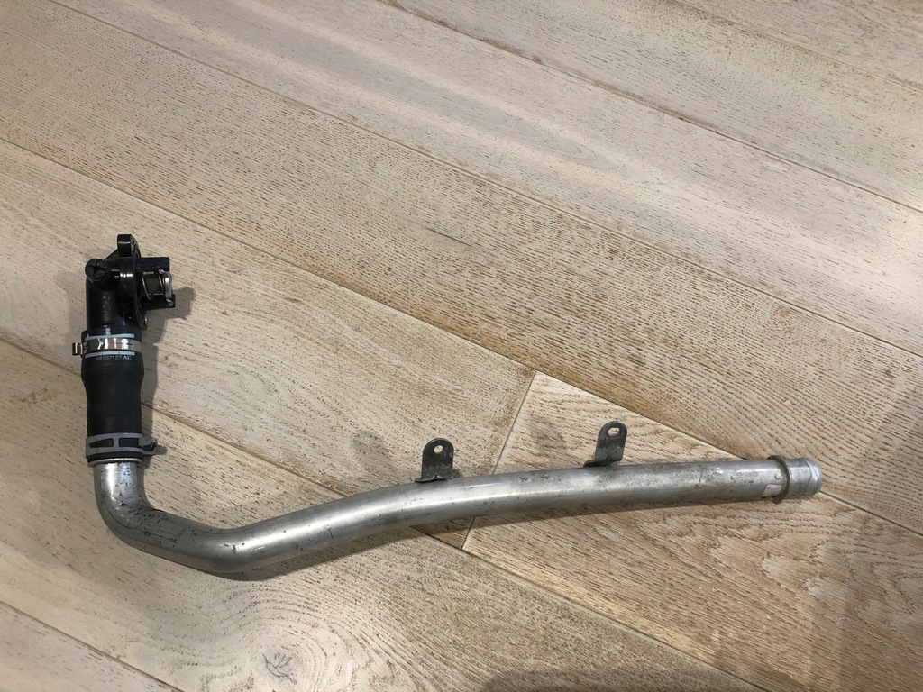 Rurka termostat wąż wody cherokee kl 3.2 b lift - 12608823804 ...