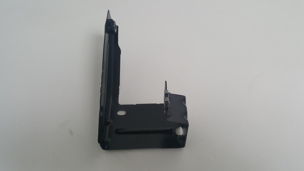 VW PASSAT B8 UCHWYT MOCOWANIE 3G9868549 - 7247033377 - oficjalne ...