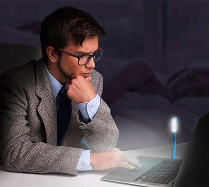 Купить СИЛИКОНОВАЯ USB-ЛАМПА ДЛЯ НОУТБУКОВ СВЕТОДИОДНЫЕ МОЩНЫЕ ЦВЕТА ...