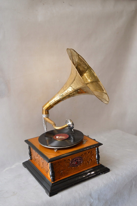 GRAMOFON - PATEFON - sprawny JASNY BRĄZ - KWADRAT - 8918450211 ...