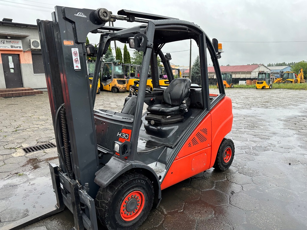 WÓZEK WIDŁOWY LINDE H30T TRIPLEX ROK 2012 GAZ - 14058678523 - oficjalne ...