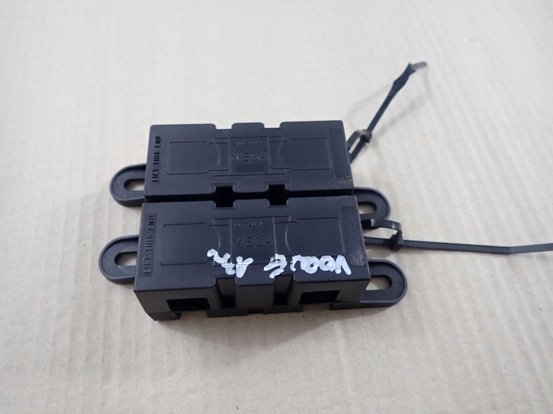 KLEMA BEZPIECZNIK SKRZYNKA RANGE ROVER IV 13R - 8528411697 - oficjalne archiwum Allegro