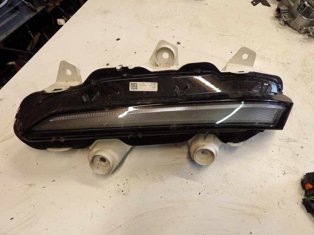 LED PRAWY PEUGEOT 208 II 9824241280 - 16148837004 - oficjalne archiwum ...