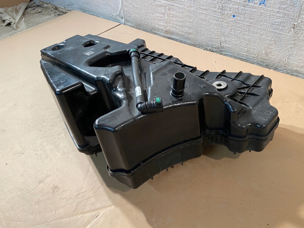 MERCEDES E-KLASA W213 ZBIORNIK ADBLUE A2134709301 - 12379344632 ...