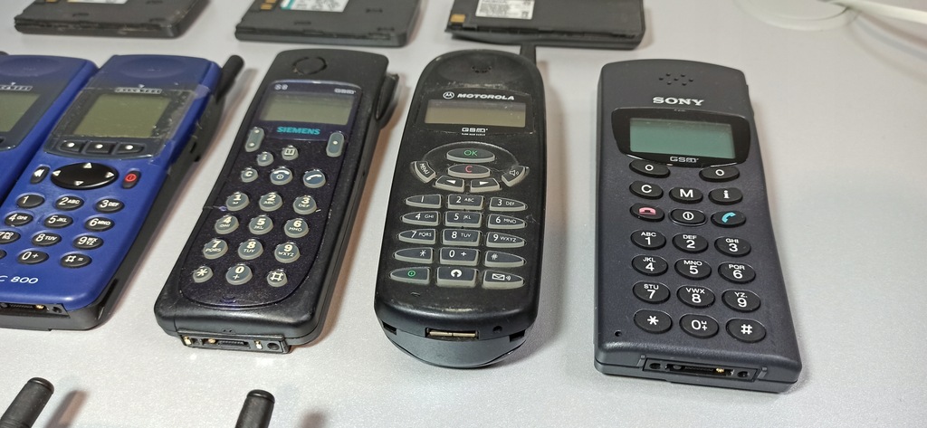 Stare telefony - unikatowe - kolekcjonerskie OPIS! - 10066994179 ...