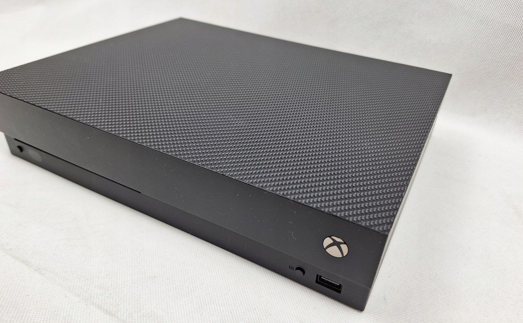 Купить УГЛЕРОДНАЯ КОНСОЛЬ Microsoft XBOX ONE X 1 ТБ, 4K HDR: отзывы ...