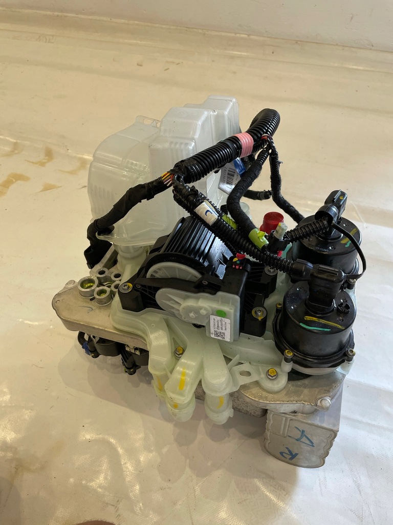 TESLA 3 SUPER MANIFOLD 1547595-00-E - 10814045704 - oficjalne archiwum ...